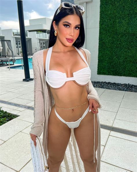 Roxy V Is The Instagram Of The Day 45 DrunkenStepFather Com