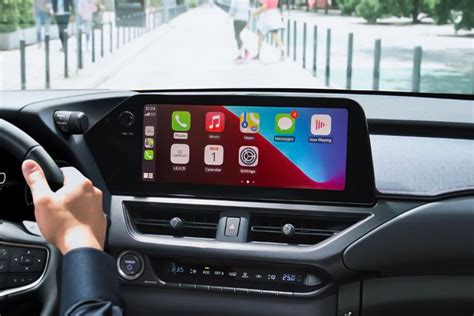Lexus Ux300h Videos Watch First Drive And Road Test