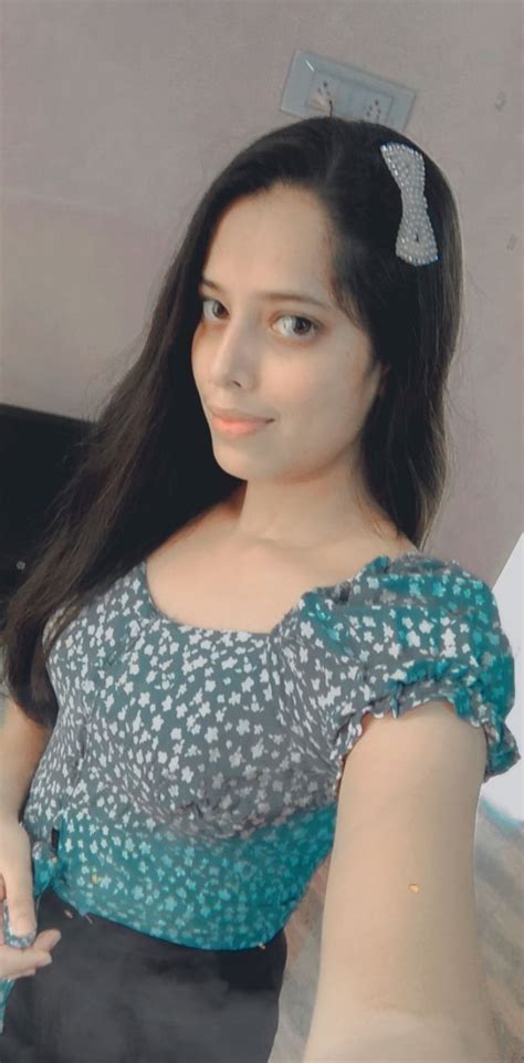 Deepika Srivastava On Linkedin Fashionista Freshair Cute Beautiful