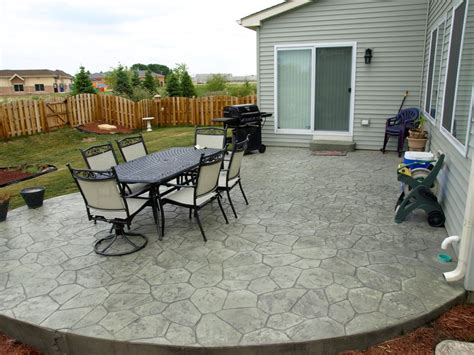 Бетон Во Дворе Частного Дома Фото — Картинки фотографии