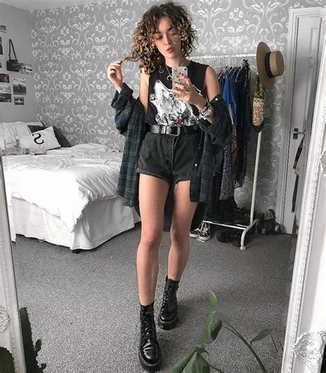 Follow Altgirl Alternative Style Grunge Style Gothic Style Grunge Girl