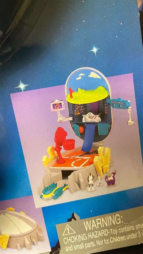 Playmates彩星 1996年 空中大灌籃 喬丹 兔八哥 汽車配件 其他 Carousell