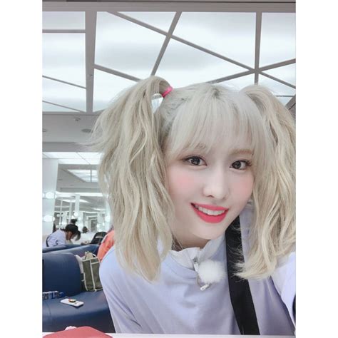 Momo Scrolller