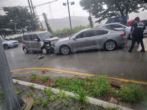 신호등 없는 교차로 직진과좌회전 몇대몇일가요 지식in