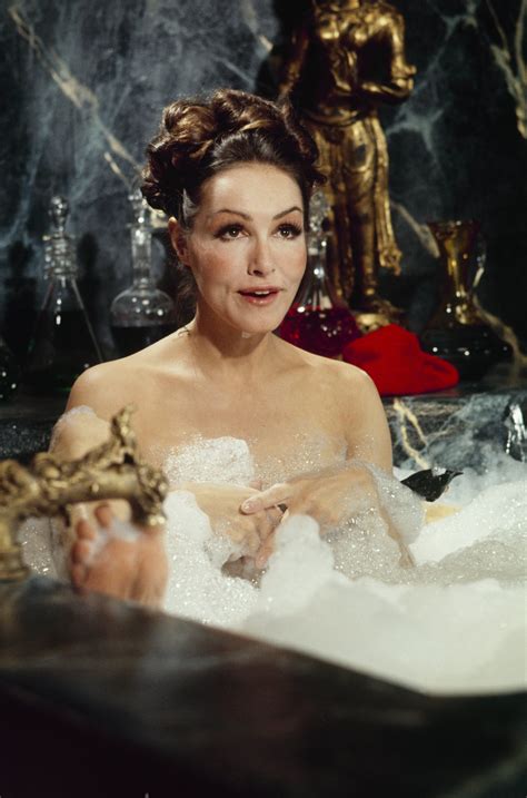 Julie Newmar Stuns At She Still Lives With Son With Down Syndrome After He Taught Her