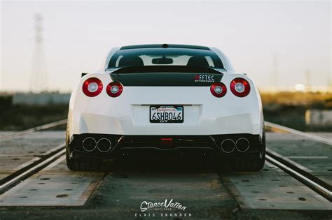 배경 화면 스포츠카 닛산 스카이 라인 Gt R R35 닛산 Gt R 쿠페 위치 Stancenation 고성능 차