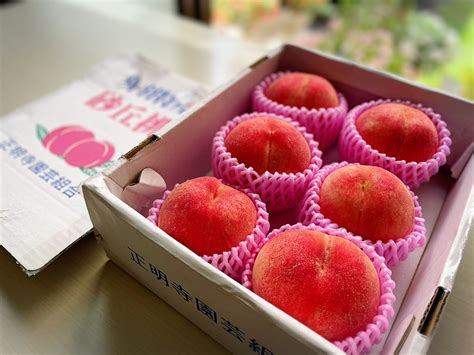 じびちゃんが投稿したフォトピーチビレッジ刈羽まぼろしの桃砂丘桃が届きました N 甘 2022 08 12 07 52 32