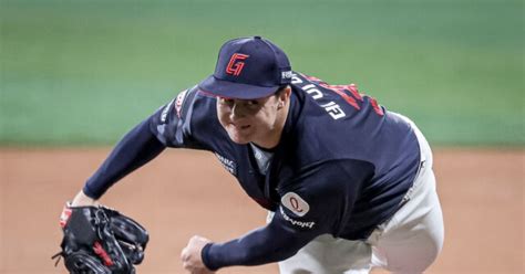 4월 승률 1위 폭주하는 진격의 거인 키움전 또 싹쓸이kkkkkk7이닝 무실점 데이비슨 승승승승 Md고척