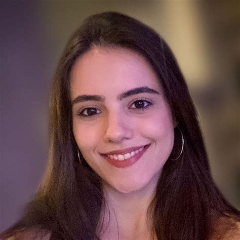 Maria Lazara Ribeiro Medium