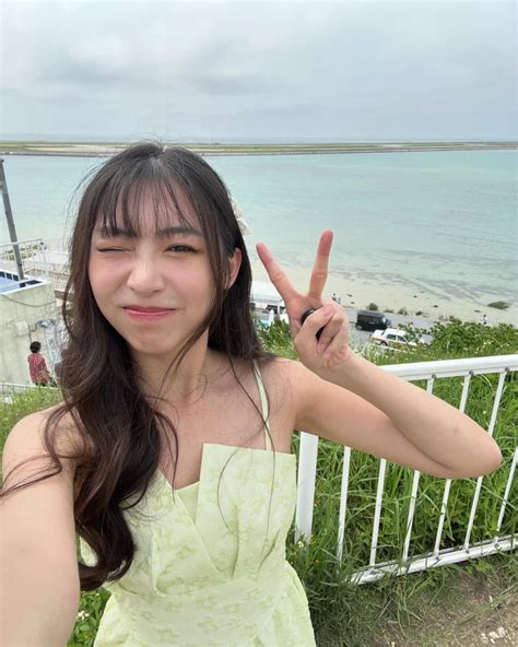 香港小姐2024｜「嫩版何依婷」私下穿著性感晒三点式水著 爱穿短裙露蛇腰狂骚长腿 星岛日报