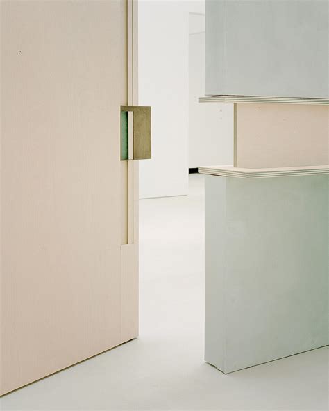 Neriandhu Neriandhu Traversing Thresholds