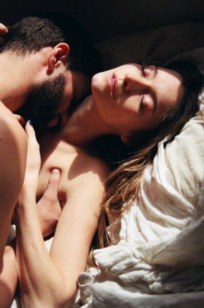 Rennat3 Love Web Pin 57618645