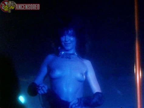 Naked Michelle Foreman In Stripped To Kill