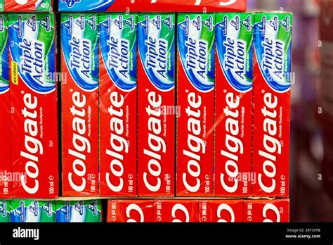 Bulk Packages Of Colgate Triple Action Toothpaste At Costco Stock Photo