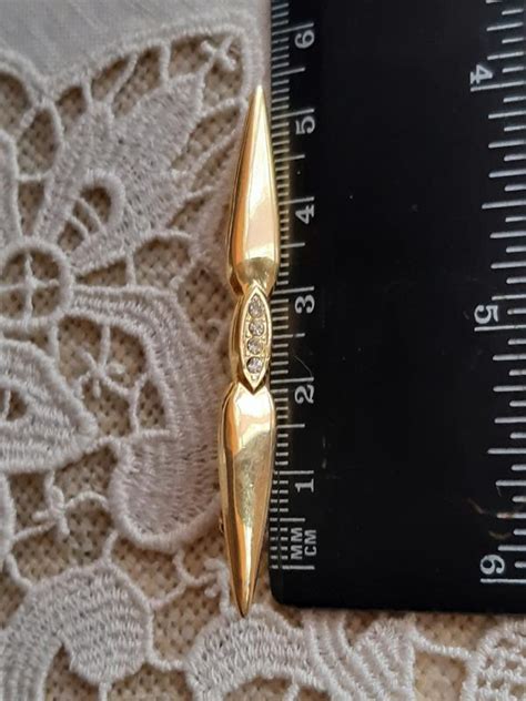 Брошка бар — ціна 150 грн у каталозі Брошки Купити аксесуари за доступною ціною на Шафі