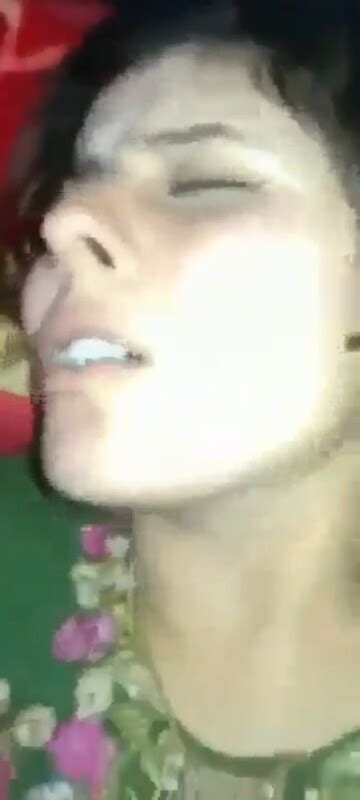 Desi Girl Ping While In A Sex Desi New Videos Hd Sd Dropmms