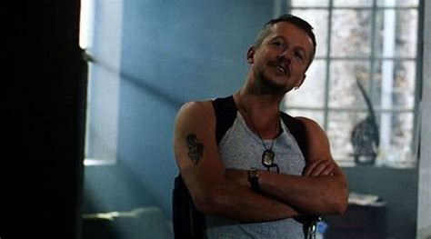 Фильм Охранник для дочери Sara фото видео список актеров Вокруг ТВ