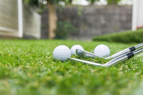 Plan Your Own Backyard Golf Greens The Synthetic Turf Co Edmonton