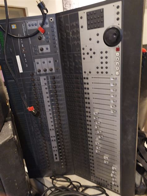 Control 24 Digidesign Control 24 Audiofanzine