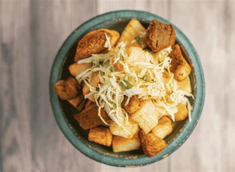 Salvadoran Yuca Con Chicharrón Delishglobe
