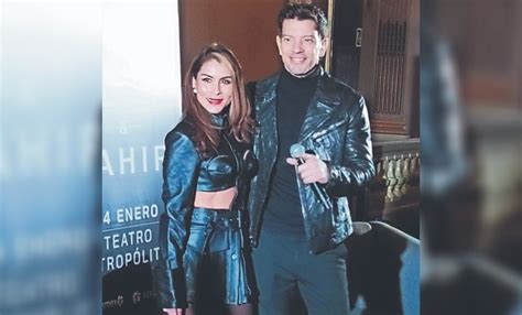Yahir Y María León Presentación Teatro Metropólitan 24 Febrero Fuego único