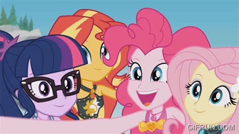 Group Selfie By Quoterific On Deviantart