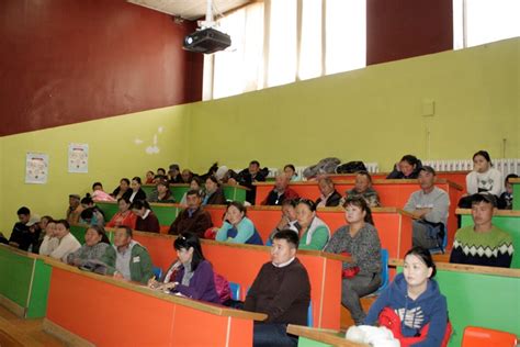 ДАРХАН СУМЫН 5 МАЛЧИН БАГИЙН ИРГЭДЭД ХУУЛЬ ЭРХ ЗҮЙН МЭДЛЭГ ОЛГОХ СУРГАЛТ ЗОХИОН БАЙГУУЛЛАА