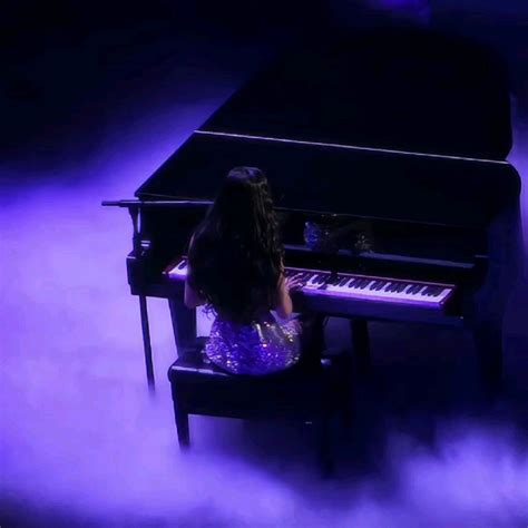 Olivia Rodrigo Guts Tour Teenage Dream Purple Vibe Olivia