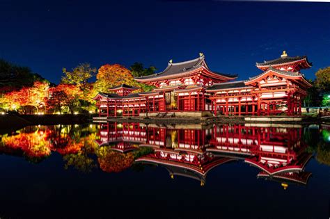 秋夜の平等院鳳凰堂 GANREF