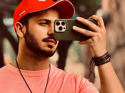 Ahsan Mujtaba 🔵 Whosahsan • Instagram Photos And Videos