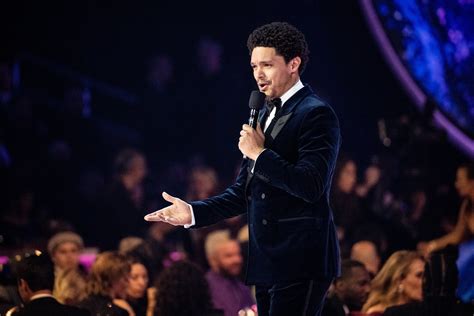Trevor Noah To Host 2024 Grammy Awards For Fourth Time In Row Daily Sabah