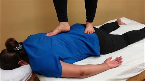 Asmr Advanced Back Walking Massage Reduces Stress Improves Flexibility And Alleviates Muscle