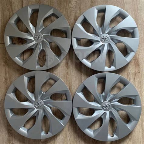 Колпаки Тойота Королла R16 (оригинал), 16", 4 шт, 4 шт, б/у, в наличии ...