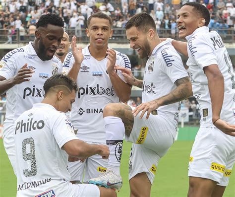 Santos Goleia Portuguesa Na Vila Belmiro Veja Os Gols Gazeta Esportiva