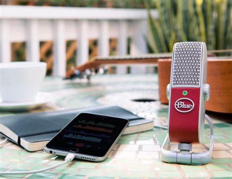 Blue Raspberry Premium Usb Microphone Key Features Price And Alternatives