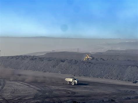 НҮҮРСНЭЭС ТӨСӨВТ ТӨВЛӨРҮҮЛСЭН ОРЛОГО 6 4 ДАХИН ӨСЖЭЭ Аж үйлдвэр эрдэс баялгийн яам