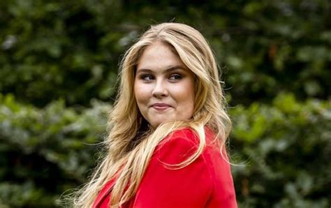 Amalia De Holanda Se Lleva El Novio Millonario Que Letizia Quiere Para