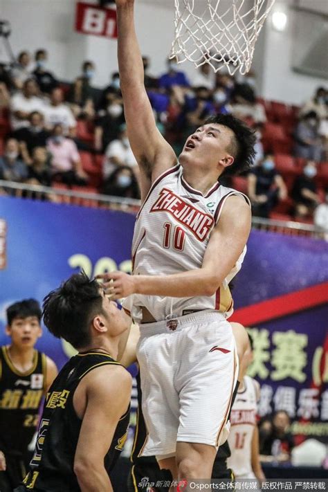 Cba夏季联赛 浙江稠州金租89 82胜浙江广厦控股新浪图片