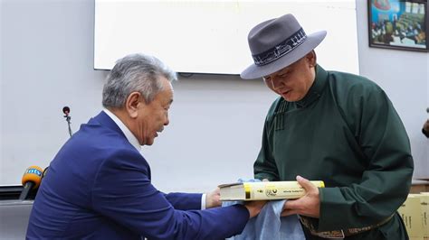 Zangi Mn 4300 орчим тайлбар бүхий “Монголын нууц товчоон” ы нээлт боллоо