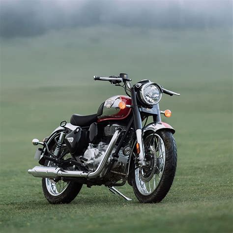 All New Classic 350 Motorcycle Price Images And Specs Royal Enfield