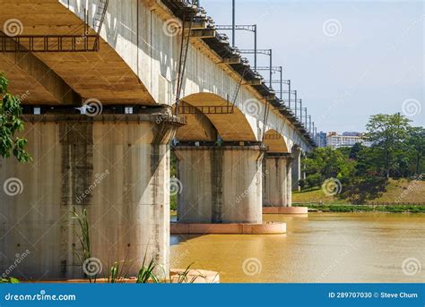 A Close Up Of The Railway Bridge Over The Yongjiang River In Nanning