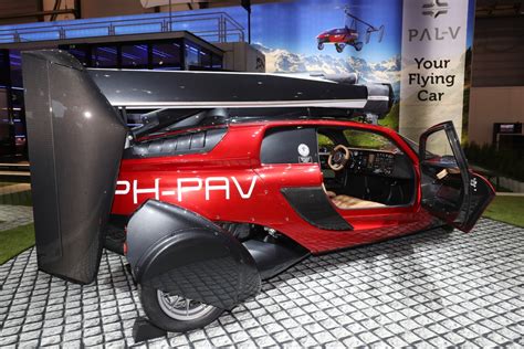 Production Ready 600000 Pal V Pioneer Flying Car Shown In Geneva