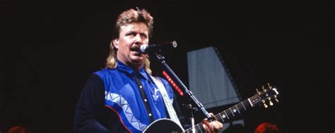 4 Songs You Didnt Know Joe Diffie Wrote For Other Artists 100 9 The Grade Classic Country Hits
