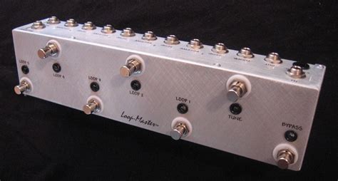 Loop Switcher 5 Loop Switcher W Tuner Out Master Bypass Stag