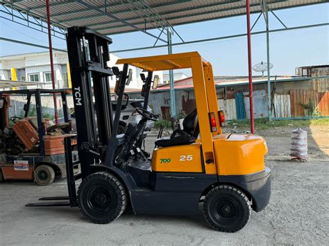 ซื้อ ขายรถแม็คโค รถโฟล์คลิฟท์ เครื่องจักกลหนัก โทร0815265990 🚜รถโฟล์คลิฟ Tcm Z5 ยก2 5ตัน สองแสน🎉💯