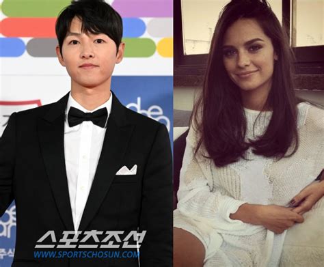 송중기케이티 영화관 신혼 데이트 코트로 배 가리고 꿀 뚝뚝 종합 네이트 연예