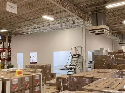 Swiftwall® Reusable Temporary Walls For Manufacturing Facilities