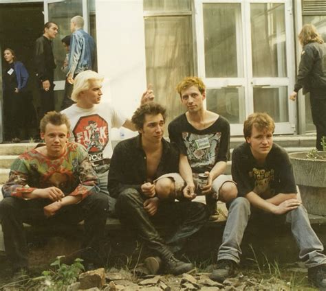 Пин от пользователя пилч на доске фотографии Парни панки Король Концертные плакаты