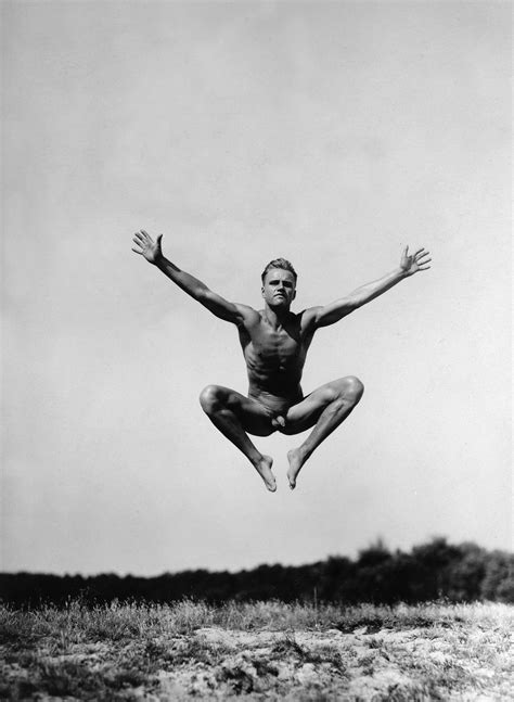 Desnudos Artísticos 10 Fotografías ‘vintage Que Nos Inspiran Para Diseñar Un Verano Perfecto