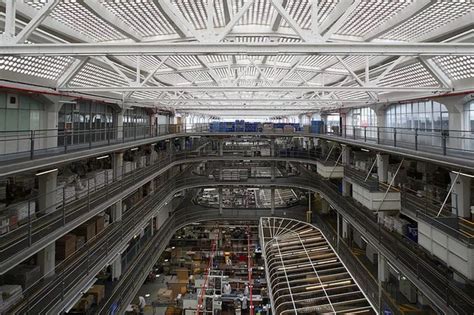 400 Jobs To Go At Boots Manufacturing Site Nottinghamshire Live